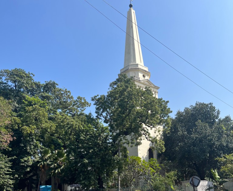 He Stoops to Globalise, or How a Church came to House World History